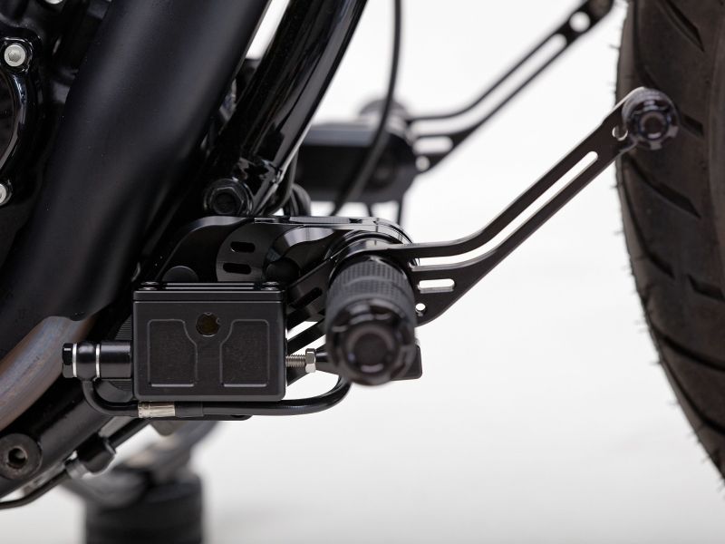 Forward Foot Controls